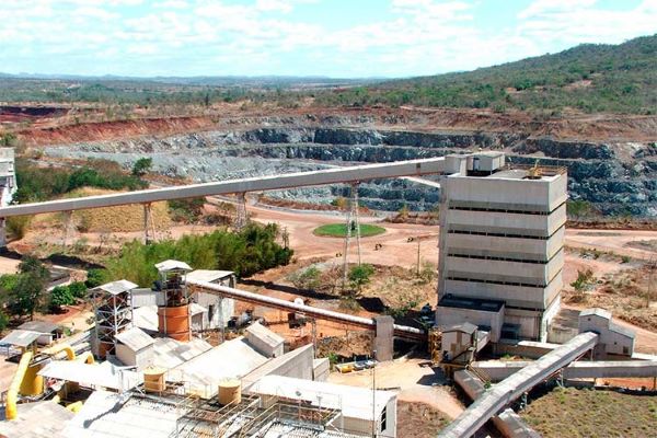 Eternit retoma produção de amianto em Goiás - Empreender em Goiás